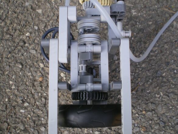 Single Pneumatic Engine – Nico71's Technic Creations