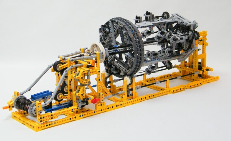 Vertical Pneumatic Engine – Nico71's Technic Creations