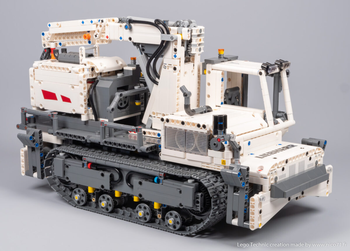 42100 Model C – Tracked Carrier – Nico71's Technic Creations