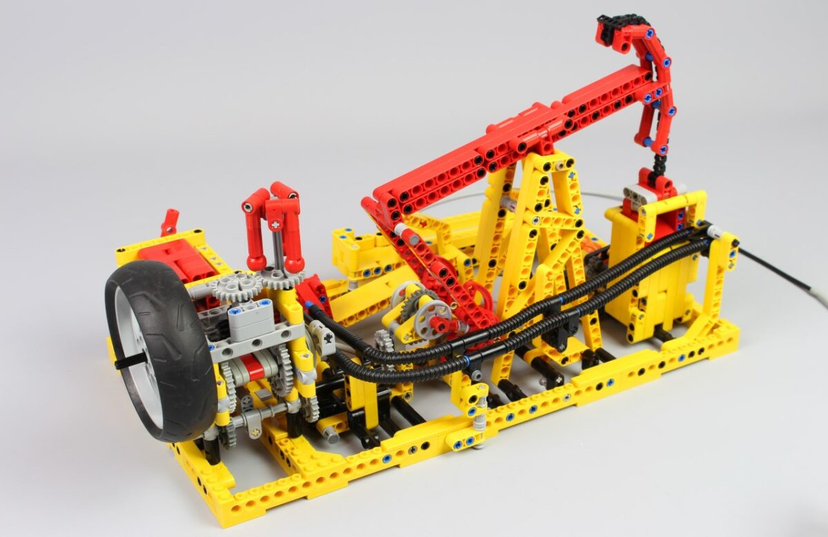 Pneumatic Mine Contraption – Nico71's Technic Creations